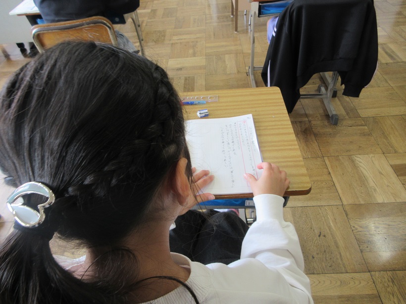 070426 4年国語「なりきって書こう」 | 市原市ウェブサイト